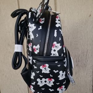 Loungefly | Bags | Disney Loungefly Mickey And Minnie Mouse Ghost ...